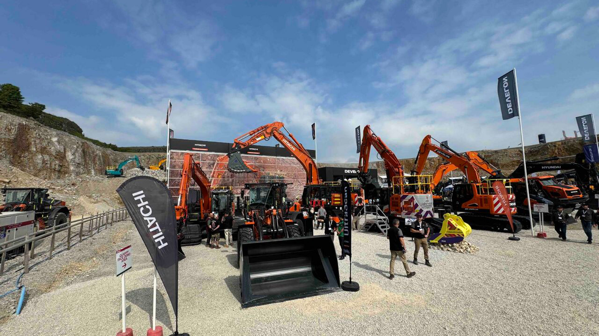 Success at Hillhead 2024 for UK dealer - HitachiCM Europe